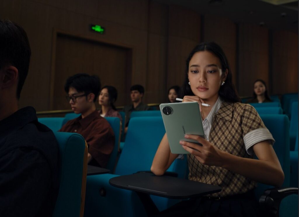 Huawei MatePad Mini Redefines Compact Tablet Experience